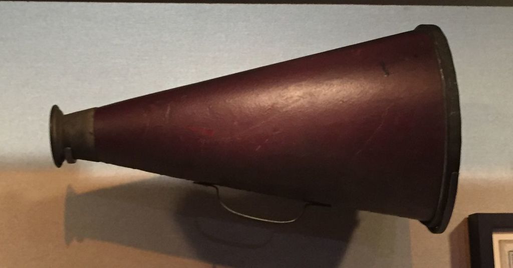 Trump stomps on his Twitter megaphone