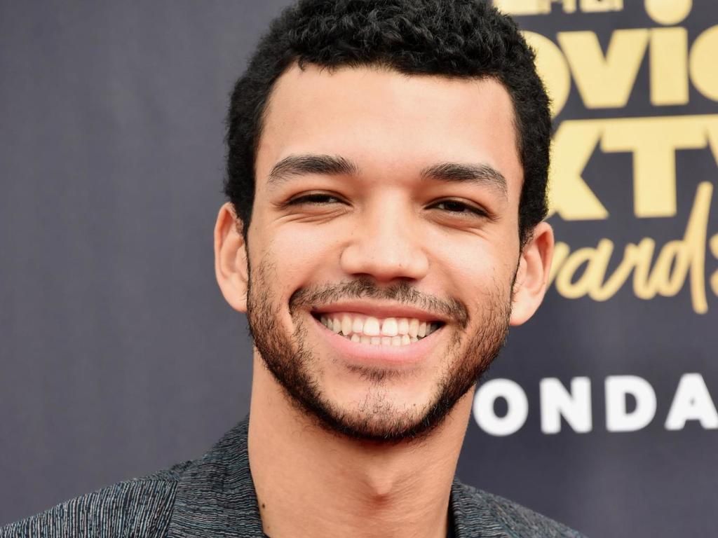 Justice Smith: Jurassic World actor praised after…