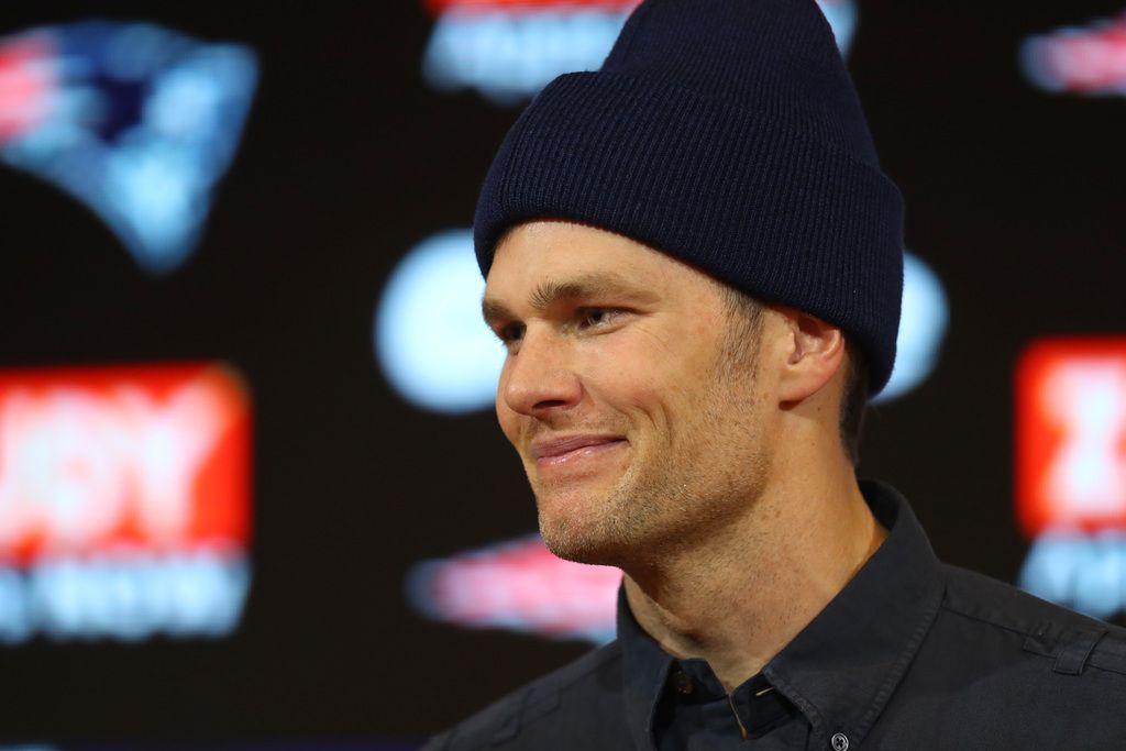 Tom Brady puts Deion Sanders’ son through workout