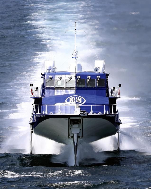 New jetfoil to zip travelers between Tokyo, Izu Islands