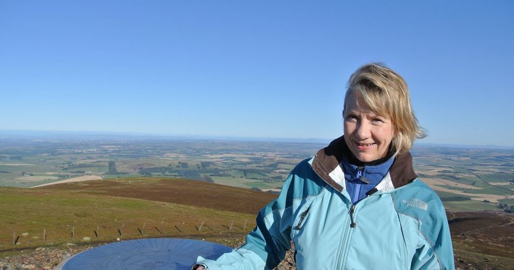 Edinburgh nurse Barbara Stevenson retires after 40…