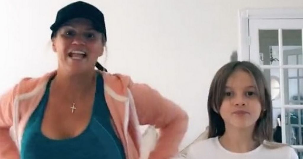 Kerry Katona's daughter Heidi is TikTok hit as she…