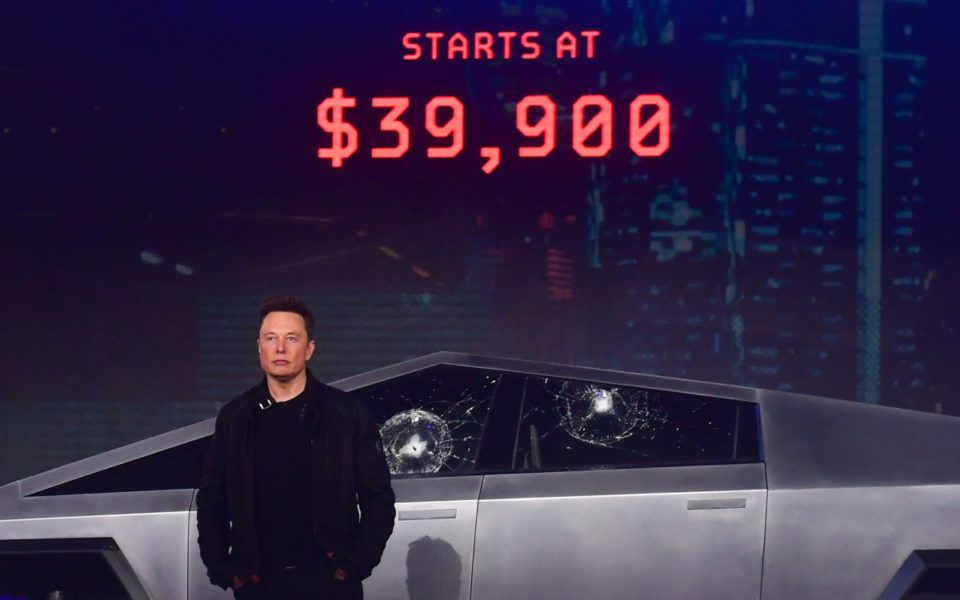‘I wanted to make a futuristic battle tank’: Elon Musk…