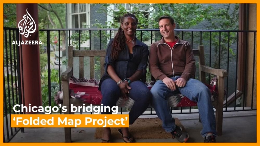 'Folded Map Project' brings Chicago's residents…