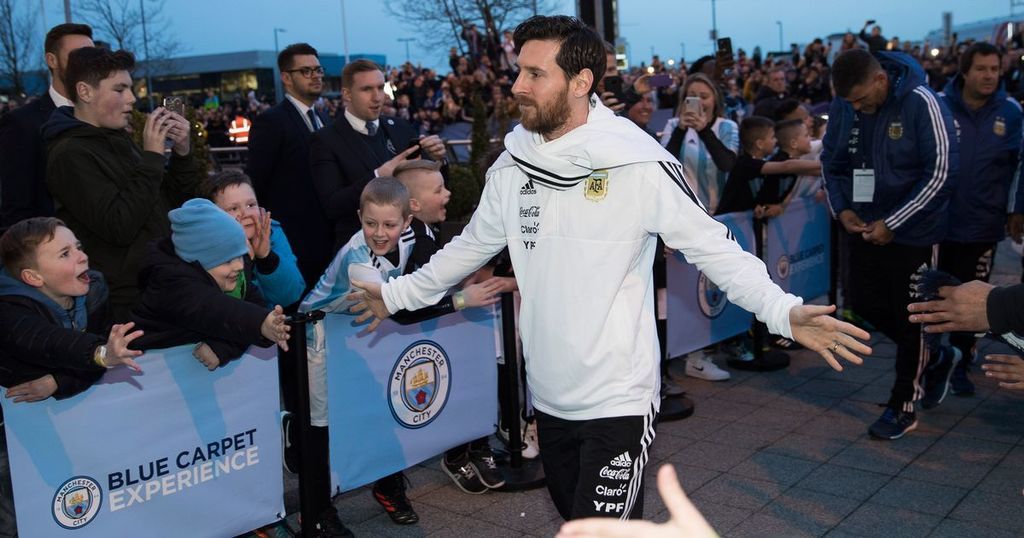 Six reasons Messi should join Man City from Barcelona…