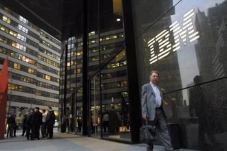 IBM results reflect challenge of transition