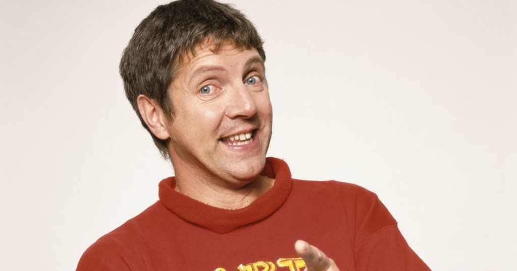 Former Art Attack presenter Neil Buchanan denies he is…